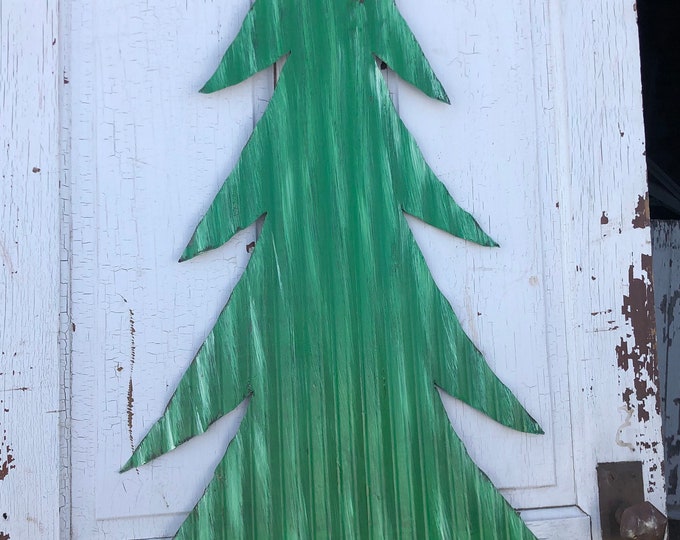 Large Corrugated Tin Christmas Tree / Rustic Tin Christmas - Etsy