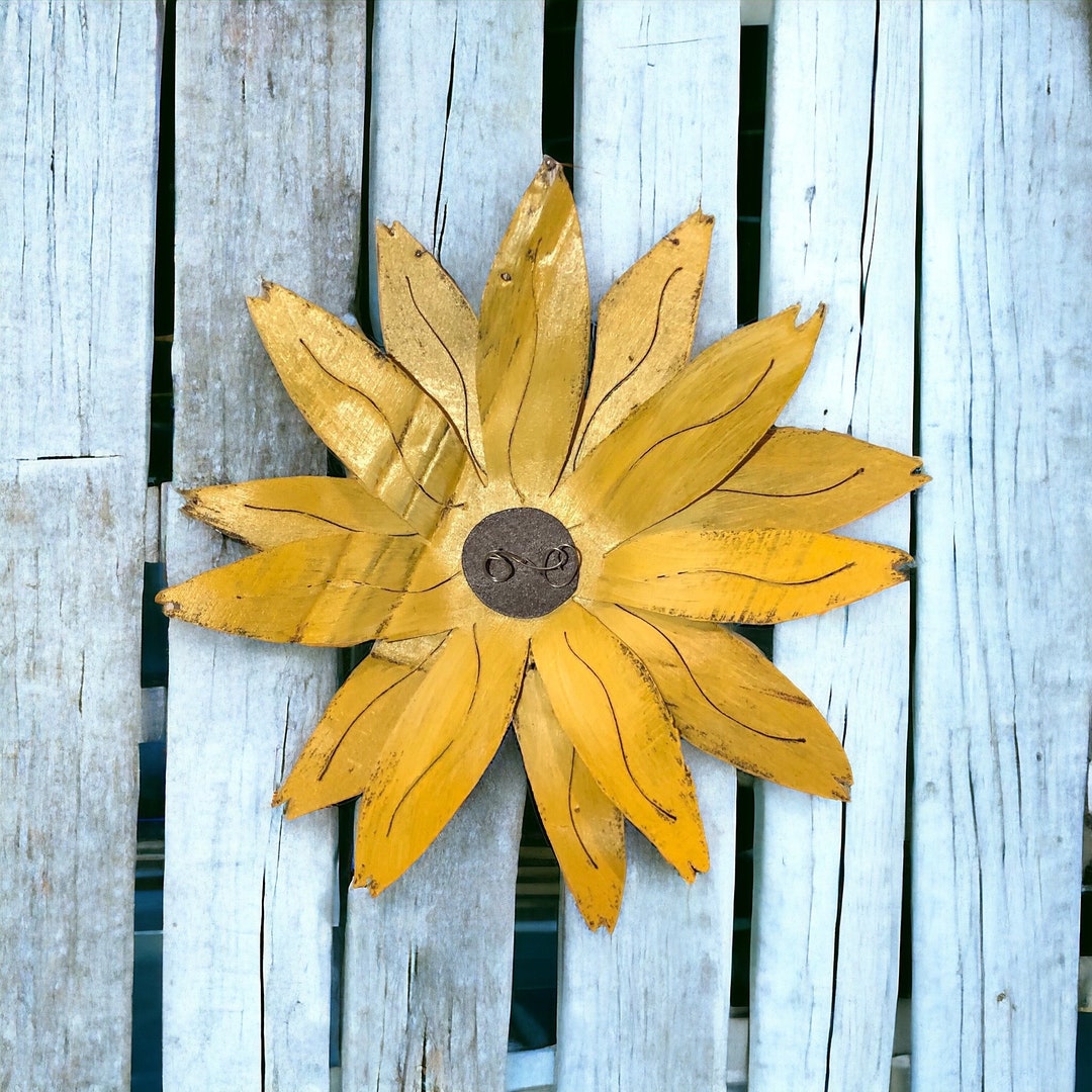 Handmade Yellow Tin Daisy / Rustic Tin Daisy / Daisy Flower Decor ...