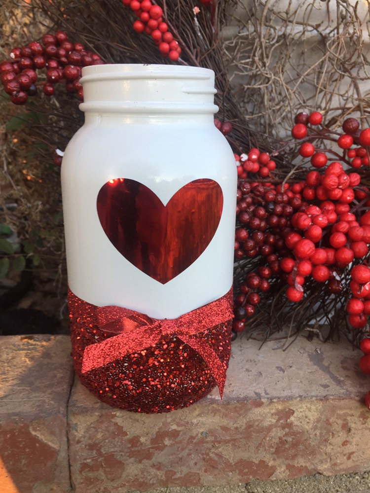 Valentine's Day Centerpieces. Valentine's Day Jars. - Etsy