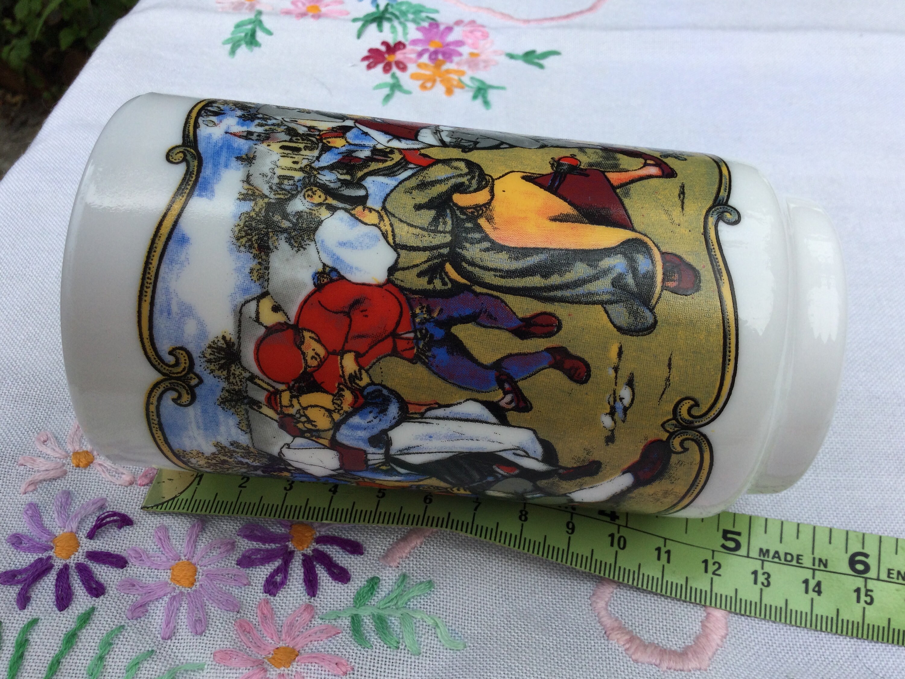 Two Retro Arcopal Mugs- Medieval Scene - Etsy UK
