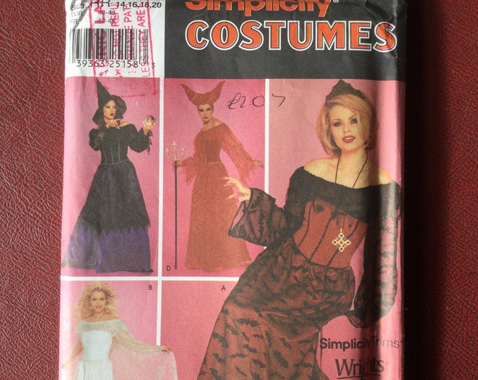 Simplicity Costumes Sewing Pattern 9828 - Witch's Gown - Etsy