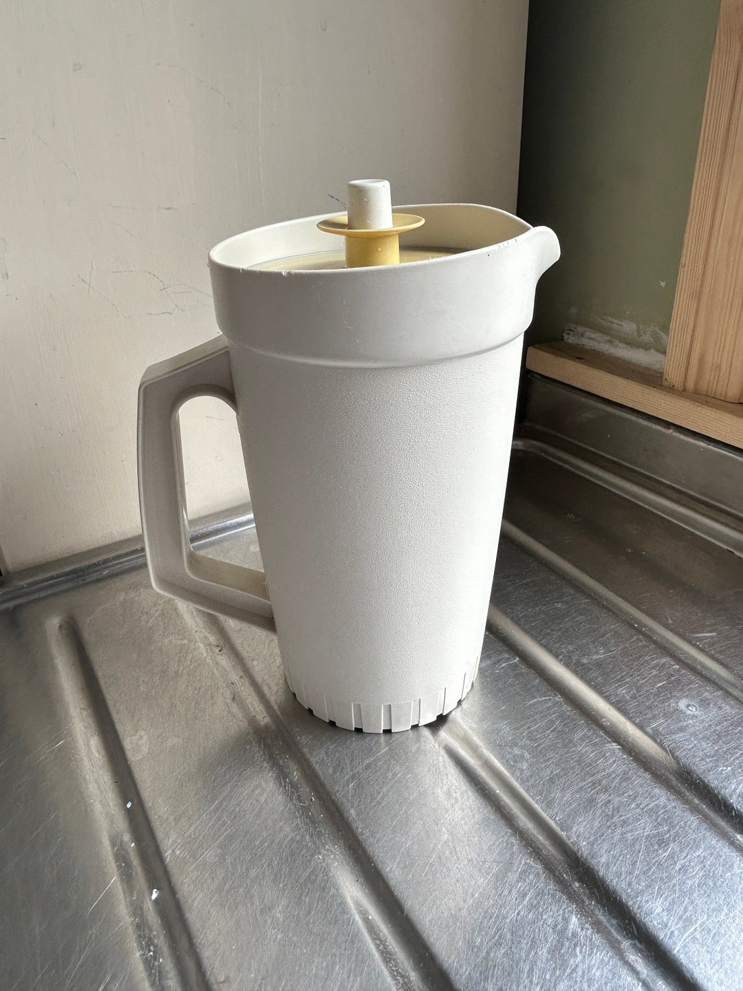 Tupperware Pitcher - Push Button Seal - Etsy