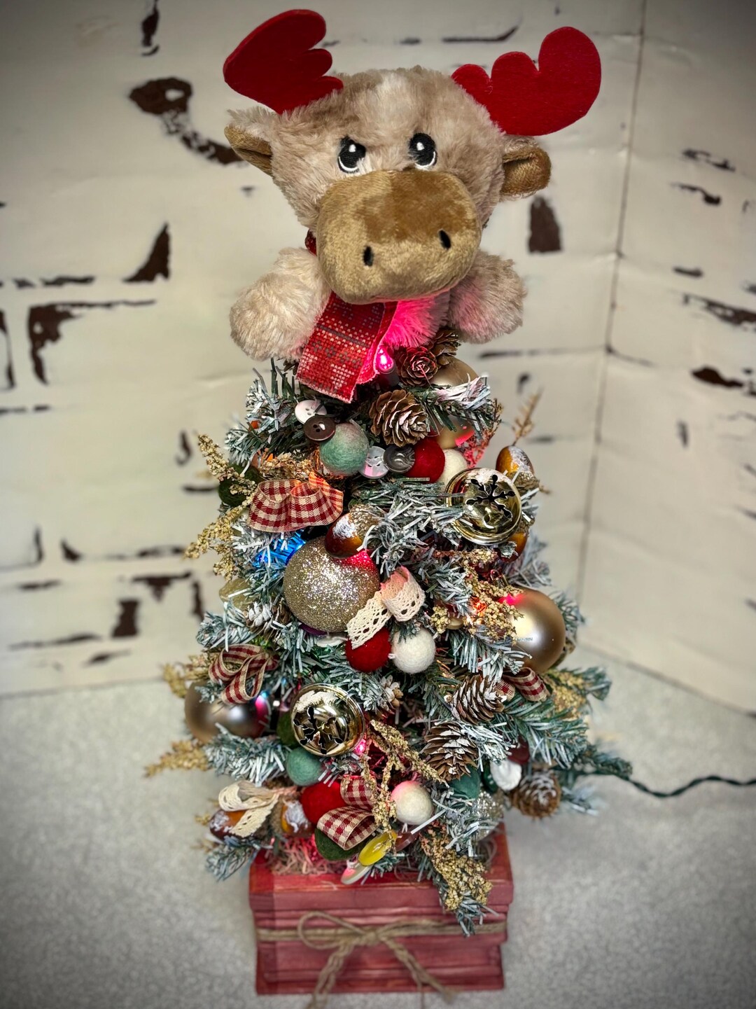 Table Top Christmas Tree, Pre-lit, Decorated, Moose Theme, Small Tree ...