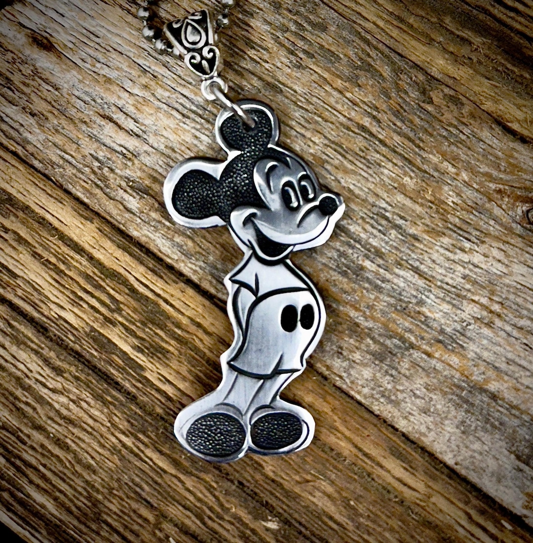 Mickey Mouse Pendant (full Body ) - Etsy