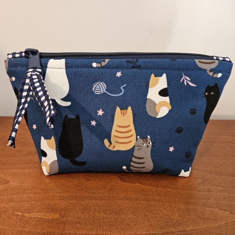 Cat Pouch - Etsy