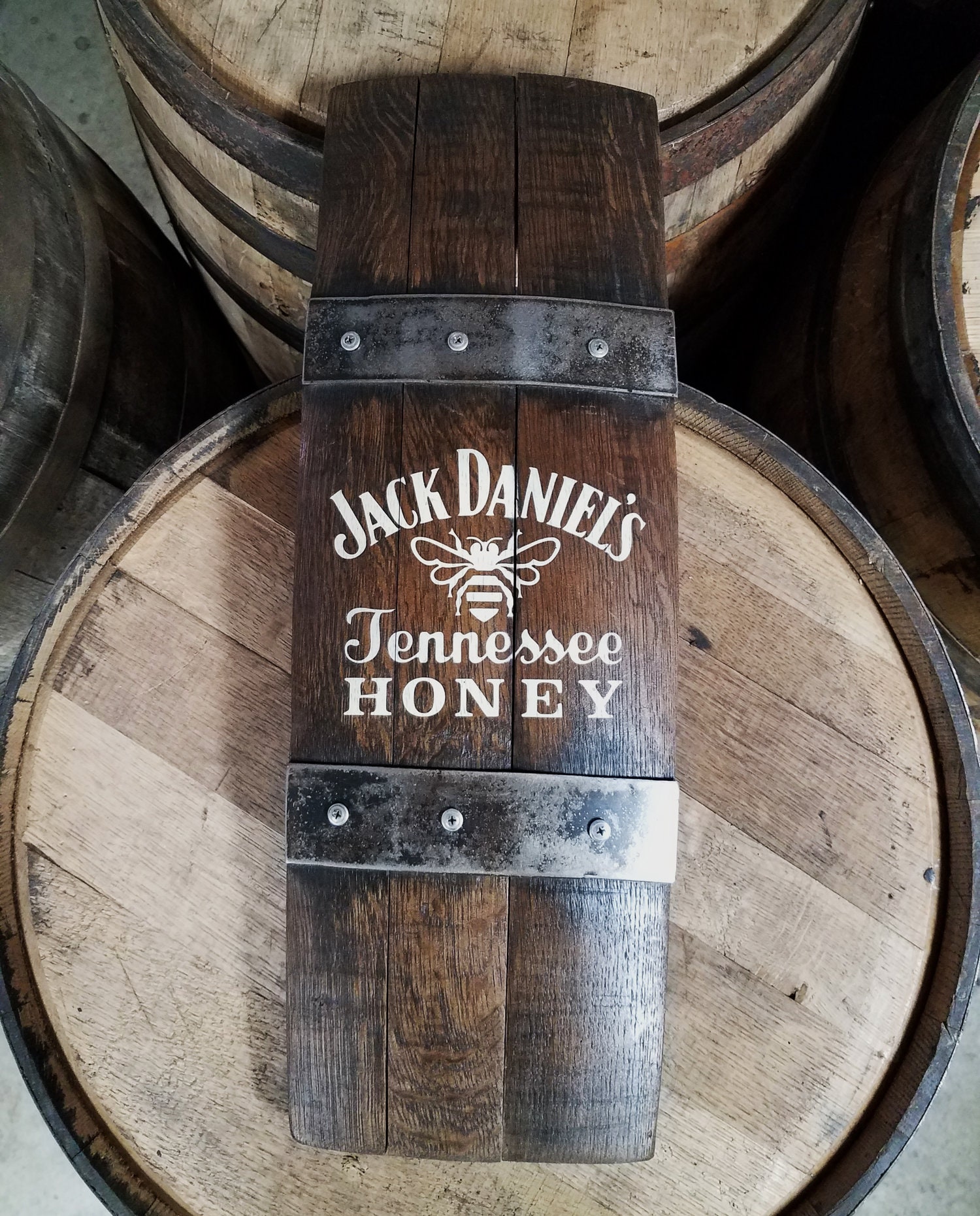 whiskey barrel sign jack daniels tennessee honey