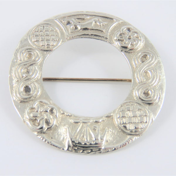 Celtic Pin - Etsy