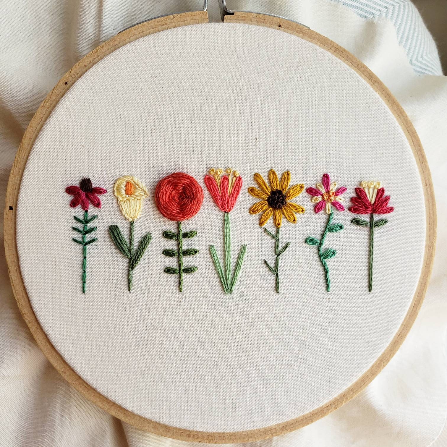Flowers to embroider store
