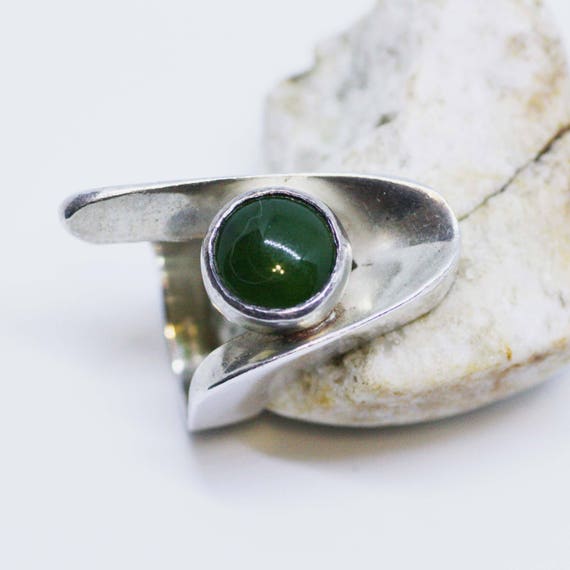Chunky jade ring store