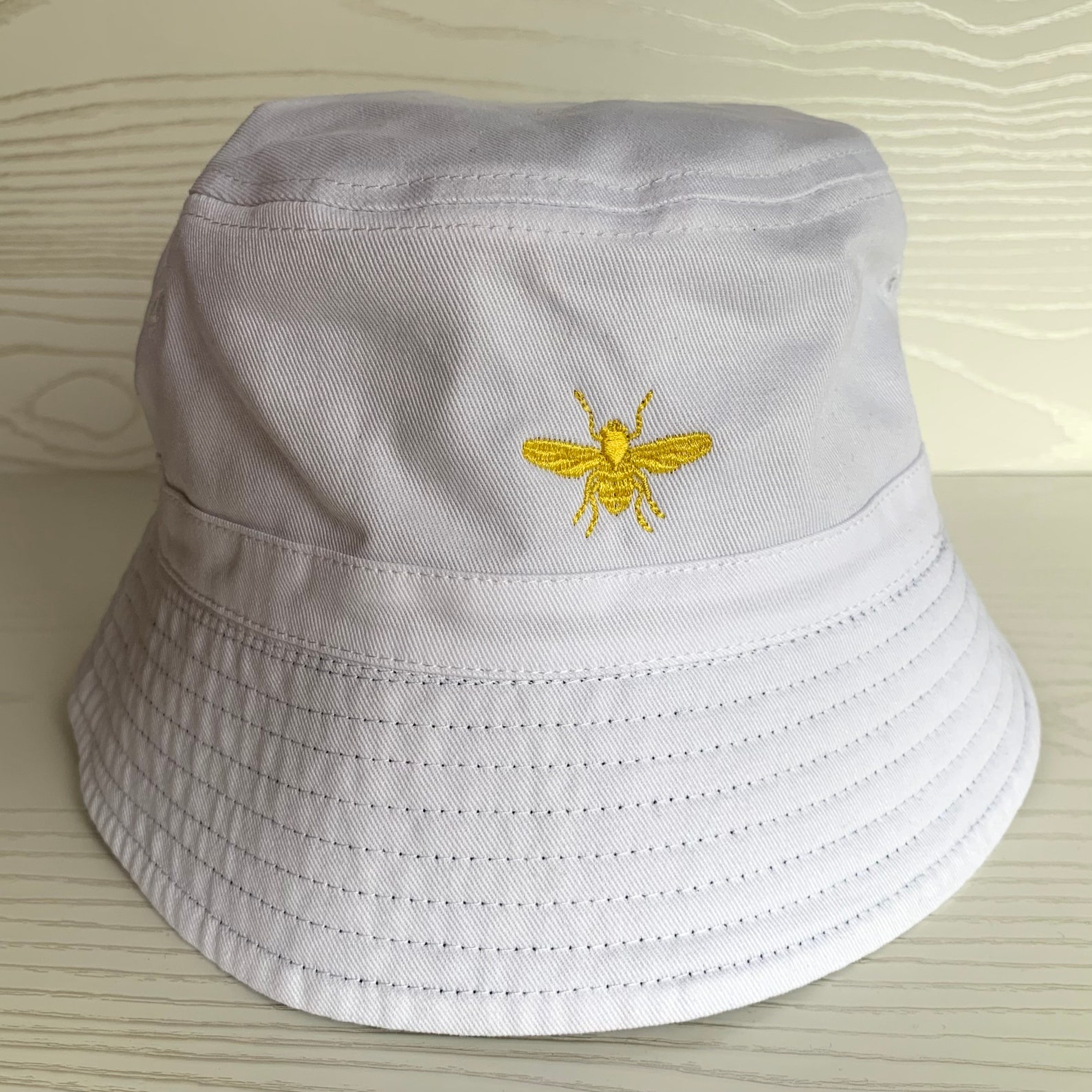 Bee Embroidered Bucket Hat // Unisex Festival/rave Hat in - Etsy UK