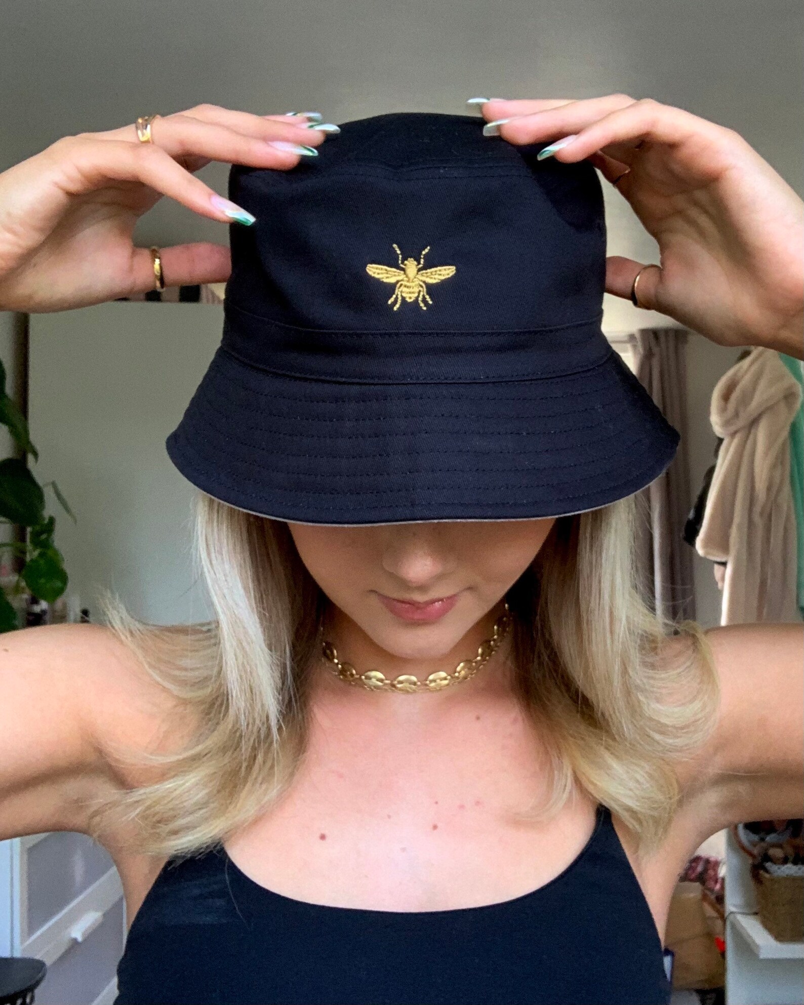 Bee Embroidered Bucket Hat // Unisex Festival/rave Hat in - Etsy UK