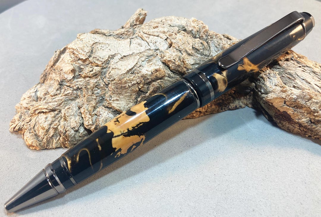 Fascinating Ballpoint Pen Made With Walnut Shells Cast in Black Resin ...