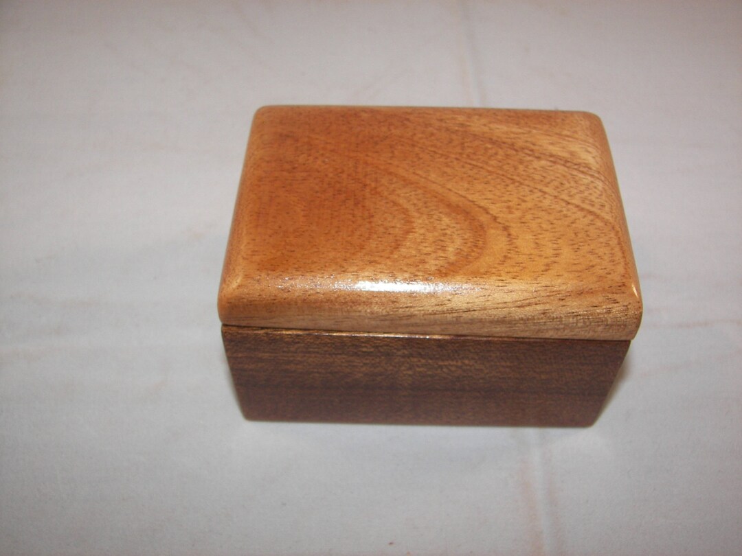 Mahogany Box - Nice Presentation Box for Jewelry / Rings / Etc. [100 ...