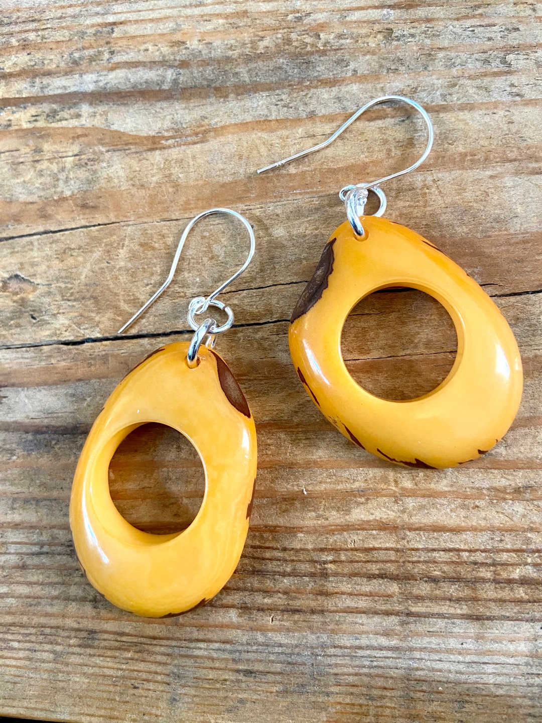 Gorgeous Yellow Thick Calamari Ring Shaped Tagua Nut (vegetable Ivory ...