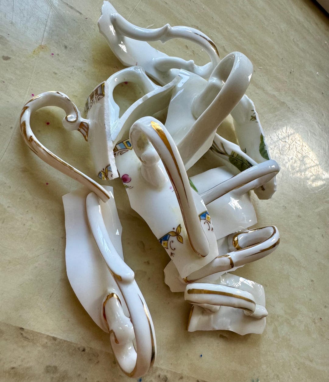 10 Vintage Tea Cup Handles Hand Cut Vintage Ceramic Tableware Tesserae ...