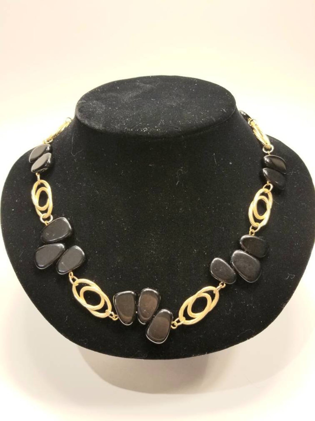 Black Stone, Gold Chain, Beautiful, Adjustable, Elegant, Gift for Her ...