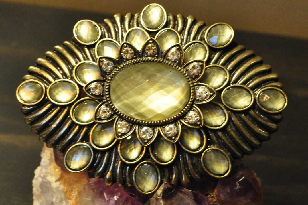 Beautiful Belt Buckle, Flower, Contemporary, Stunning Buckle, Gray ...