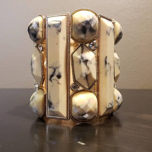 Women's Marble Pattern Stretch Bracelet, Clear Crystal Details, Gold ...