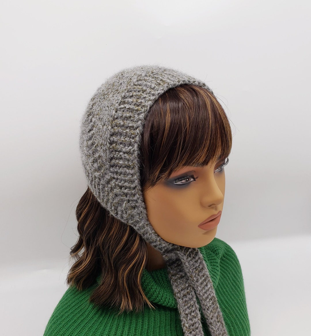 Hand Knit Retro Wool Hat. Woman Bonnet. Vintage 1950s. Bonnet With Ties ...