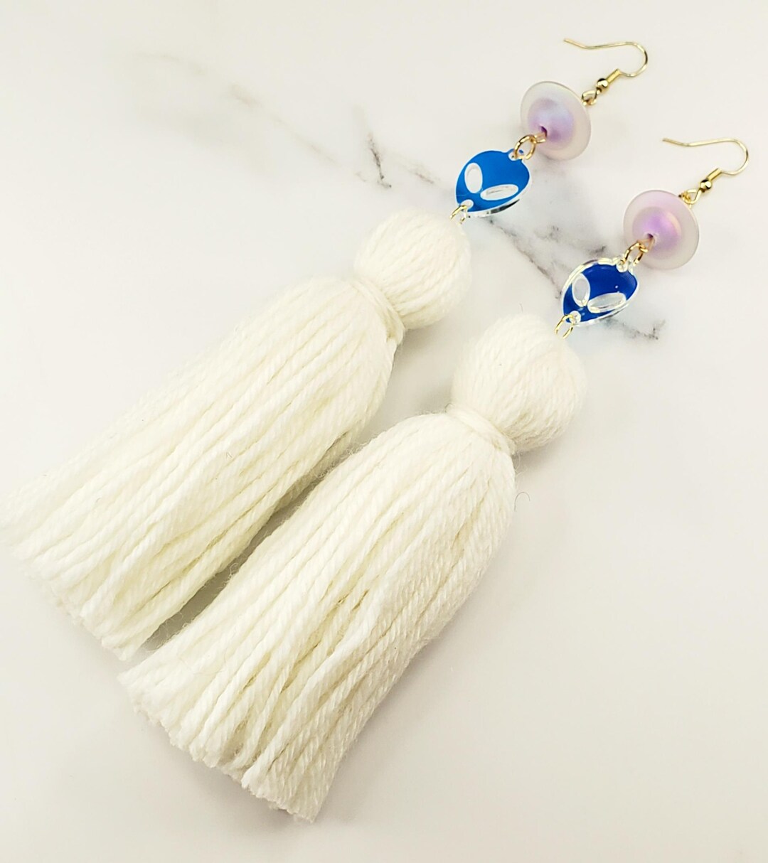 Alien Spaceship White Tassel Yarn Earrings - Etsy