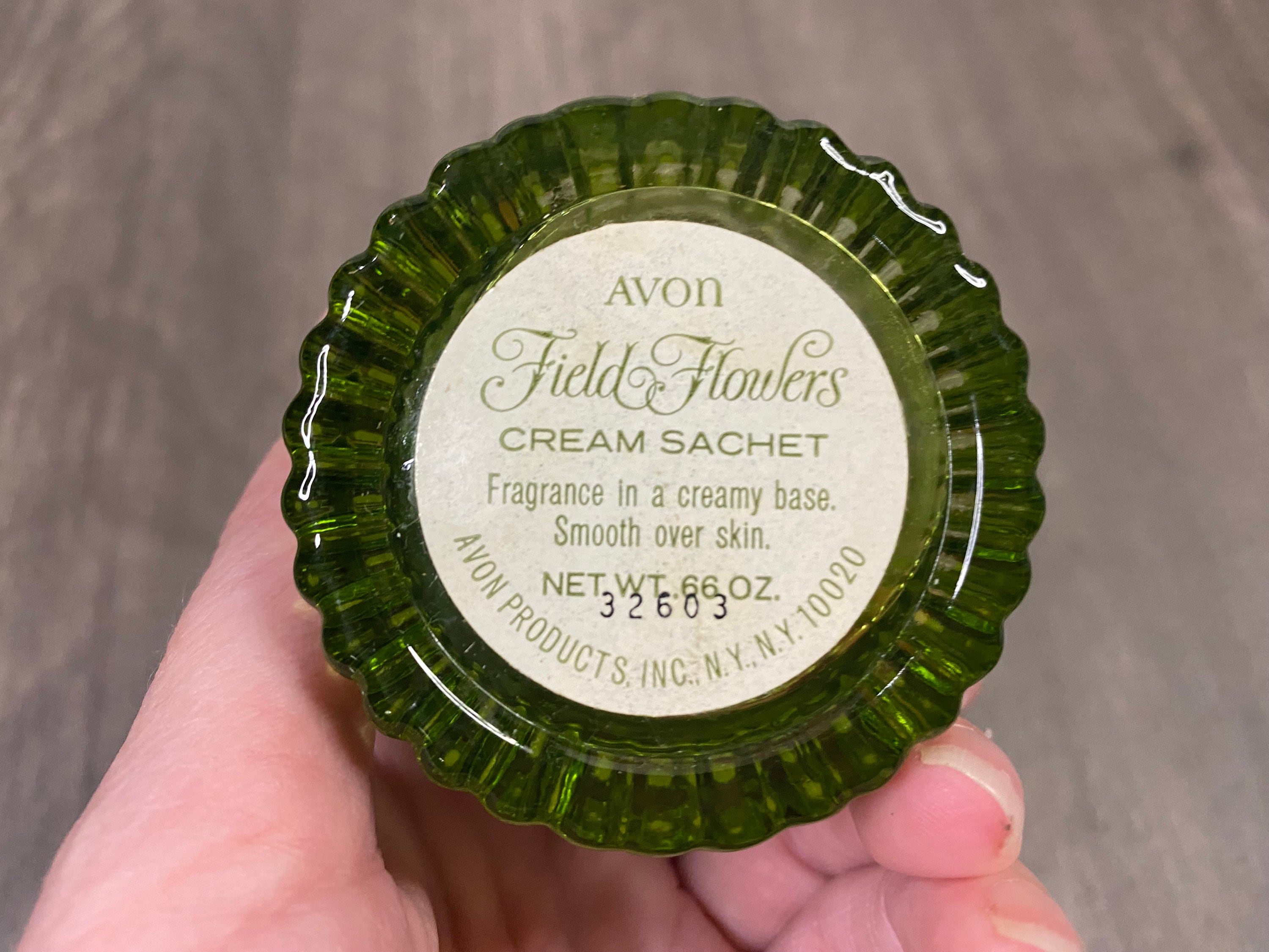 Vintage Avon Field of Flowers Cream Sachet in Original Box, Vintage ...