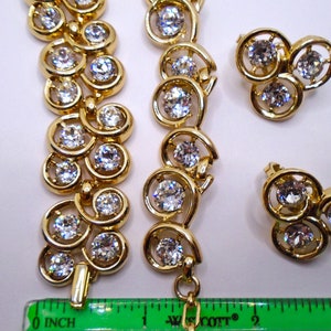Vintage Polished Gold Tone Clear Chaton Rhinestones Adjustable Necklace ...