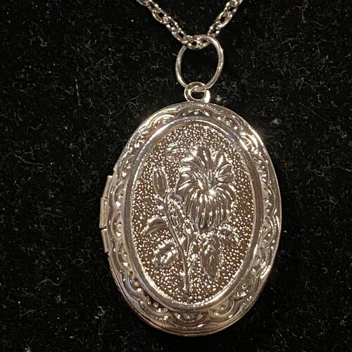 Large Locket Necklace Oval Locket Necklace Gifts for Her - Etsy