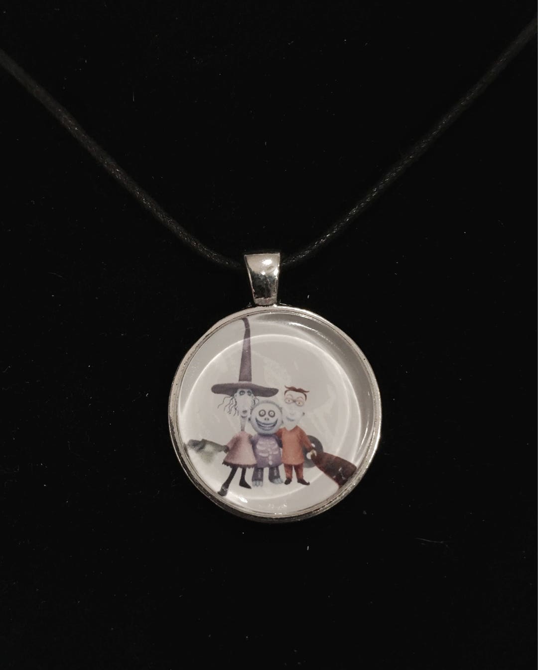 Lock, Shock and Barrel Inspired, in Color, Circle Pendant Necklace - Etsy