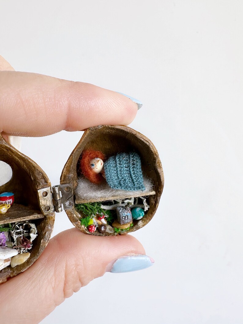 Walnut Miniature Art, Fairy Tale in Walnut Shell House, Walnut Diorama ...