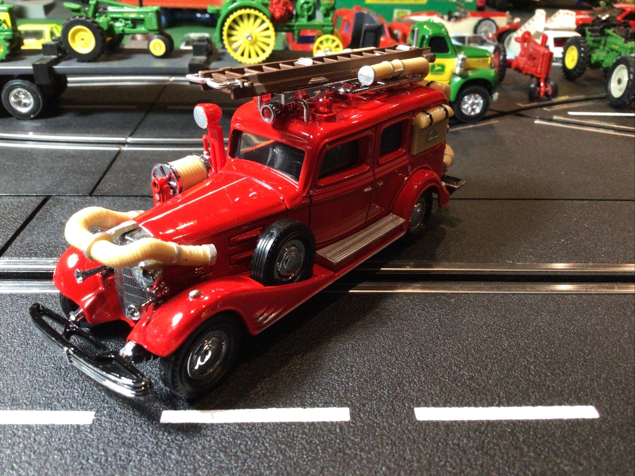 Matchbox Models of Yesteryear Fire Engine Series 1933 Cadillac Fire ...