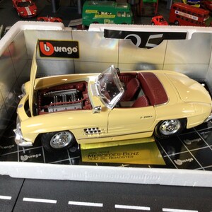 Burago Special Collection Diecast 1957 Beige Mercedes Benz 300 SL ...