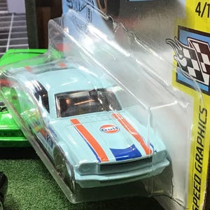 Hot Wheels 1965 Blue Gulf Racing Mustang 22 Fastback Diecast 1/64 Scale ...