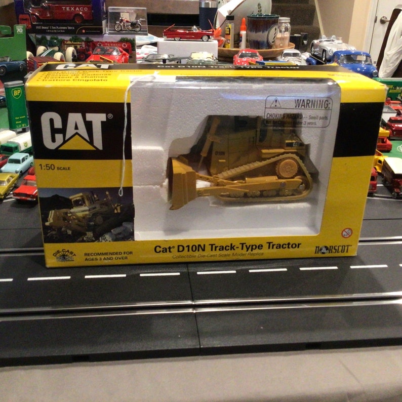 Norscot ERTL Diecast 1/50 Scale CAT D10N Track Type Tractor - Etsy