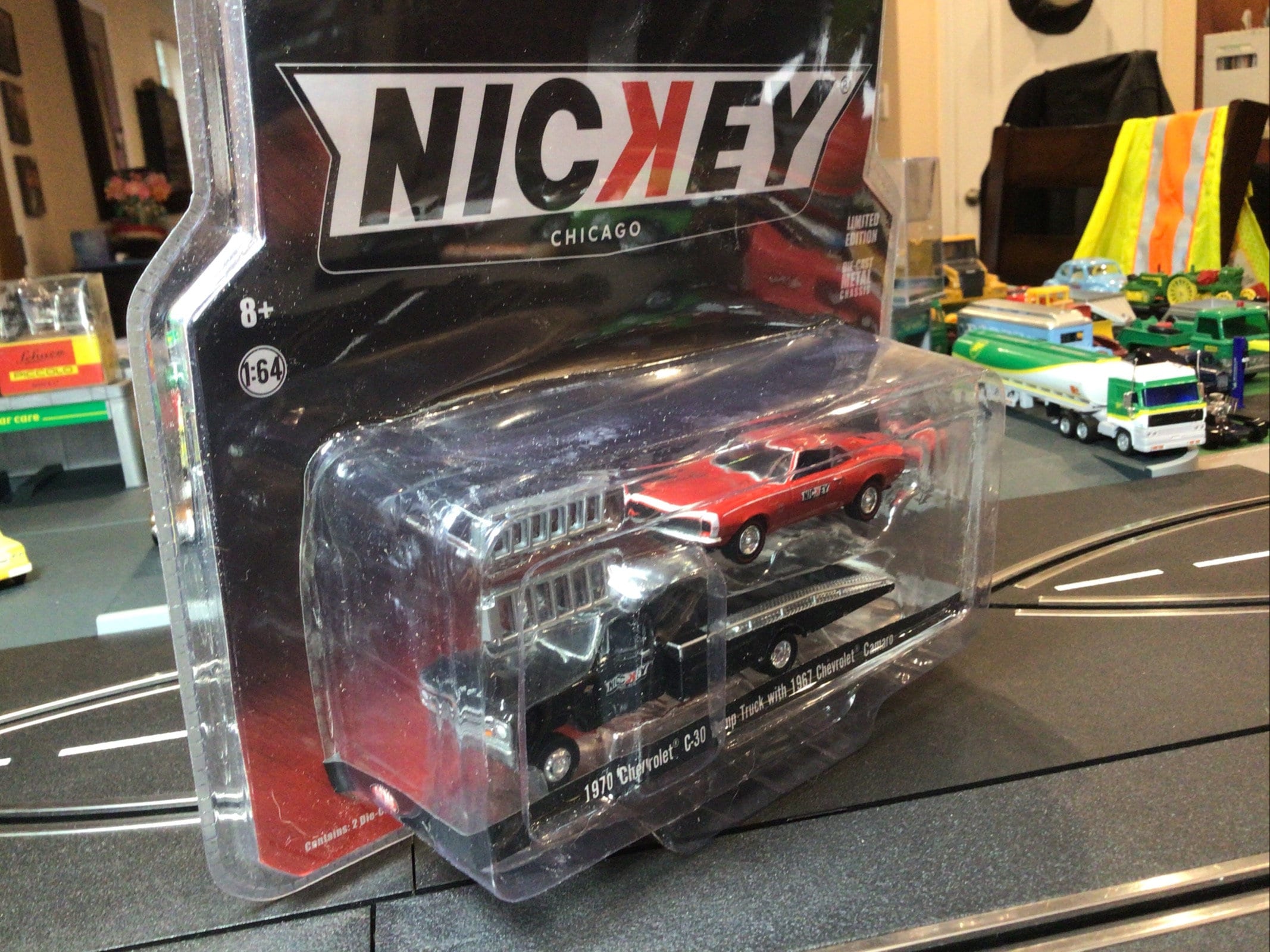 ACME Diecast 1/64 Scale Nickey Chicago 1967 Chevy Camaro & Chevy Ramp ...