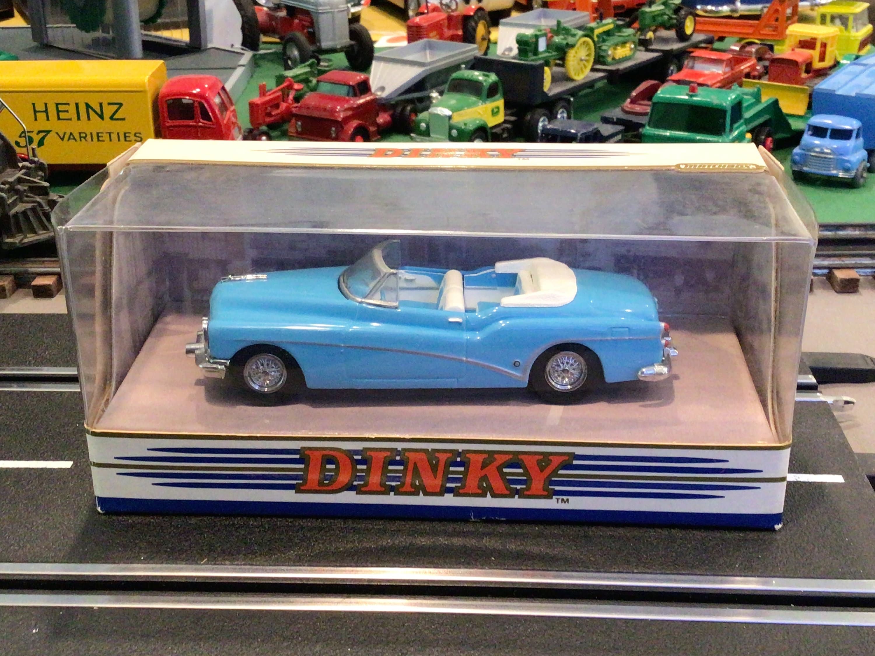 Matchbox Dinky Collection Blue 1953 Buick Skylark Roadster Die-cast 1: ...