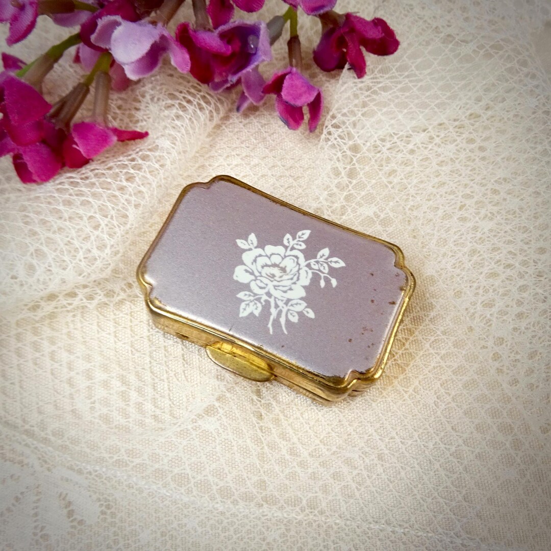 Vintage Stratton Pill Box: Gold Tone & Pink Enamel Rose Compact - Etsy