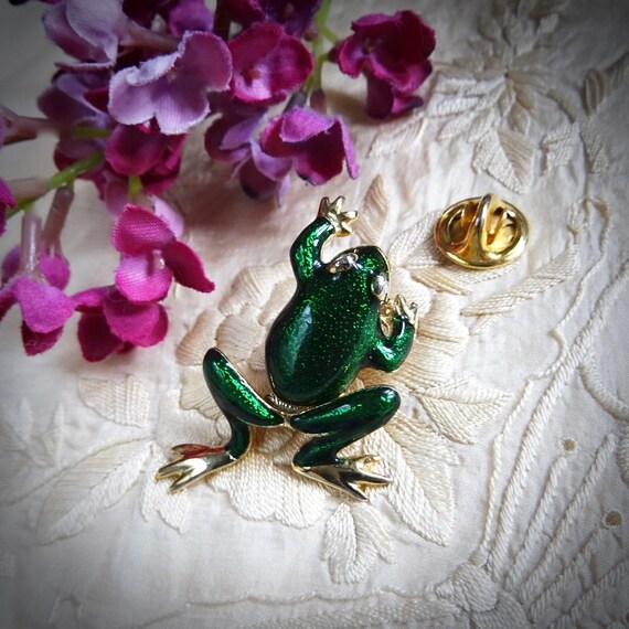 Vintage Cabouchon Articulated Frog Pin, 18ct Gold Pla… - Gem