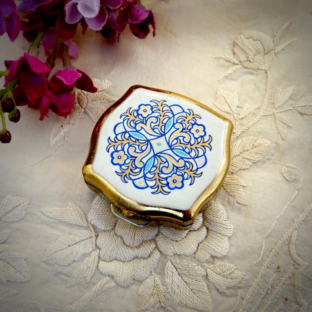 Vintage Stratton Pill Box: Gold Floral Trinket Compact - Etsy