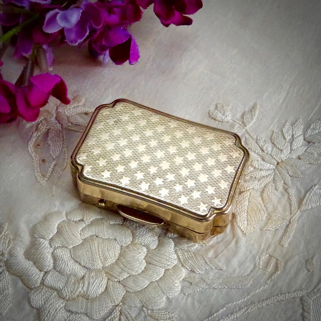 Vintage Stratton Pill Box, Gold With Star Pattern, Stratton Old Style ...