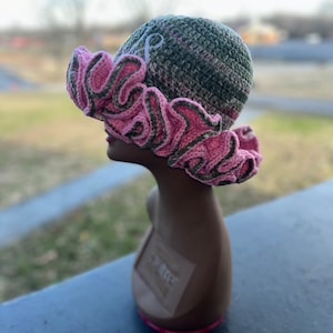 1908 Crochet Ruffle Hat - Etsy