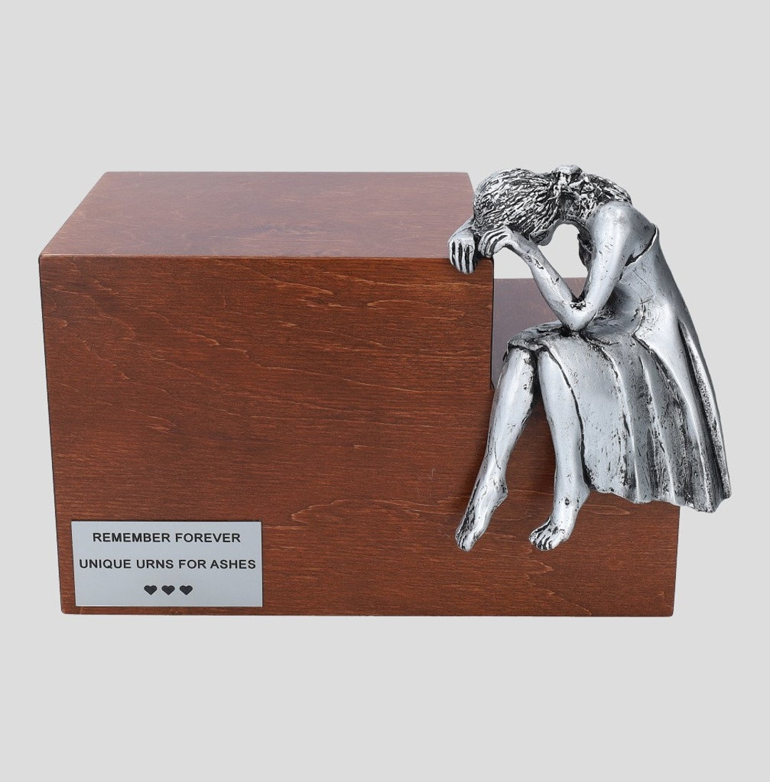 Unique Artistic Funeral Urn Nostalgia Adult Cremation Urn for Ashes ...