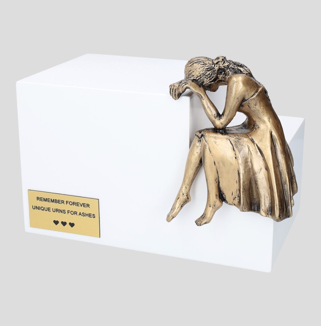 Unique Artistic Urn Nostalgia Adult Cremation Urn White Base Unique ...