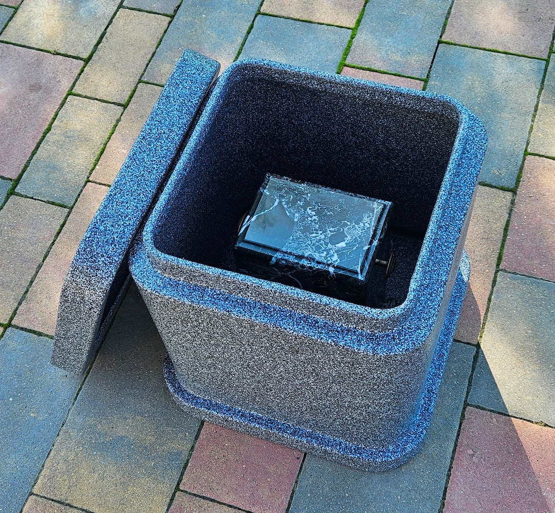 Stone Burial Urn Vault for Ground Creamtion Urn Cemetery Burial Urn for ...