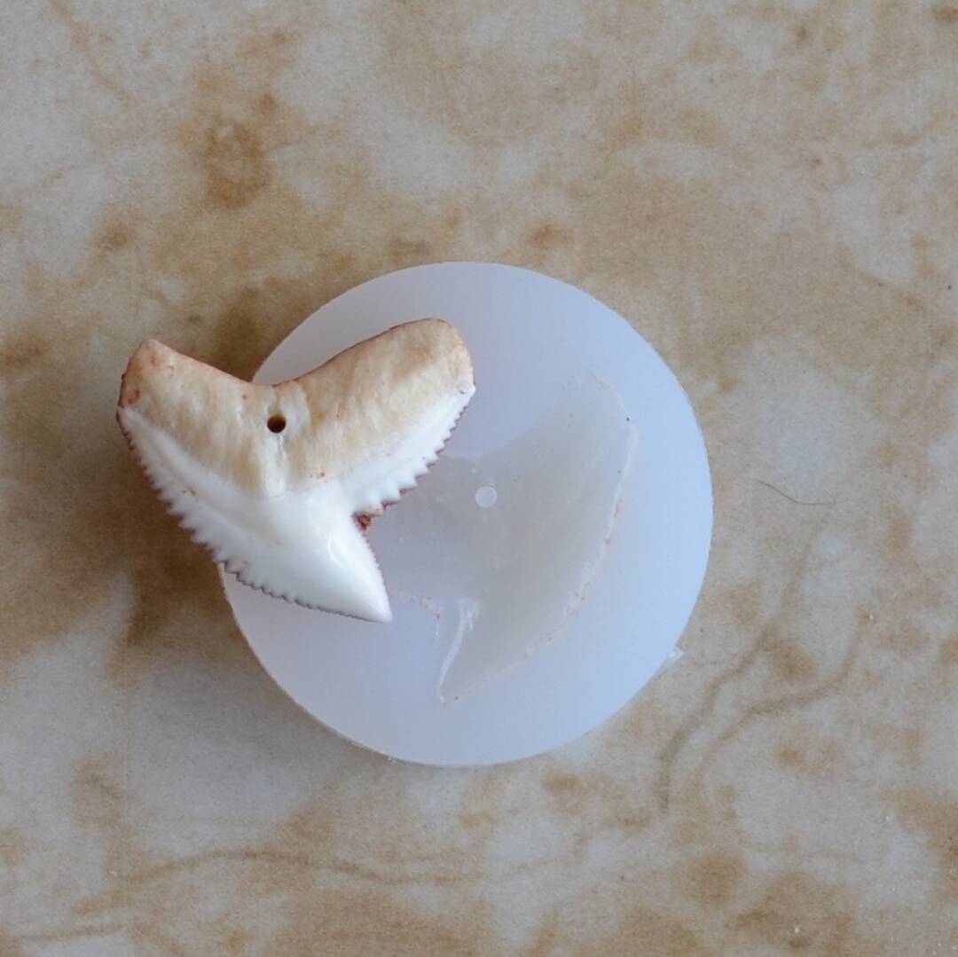 Tiger Shark Tooth Silicone Mold, the Hole Does Not Go All the Way ...