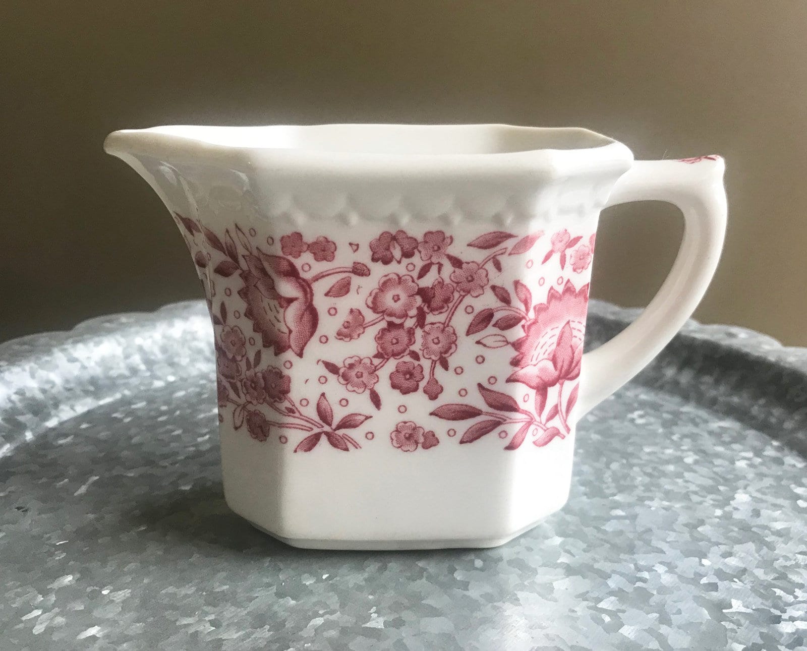 Vintage Syracuse Econo-rim China Roxbury (mayflower Red) Pattern ...
