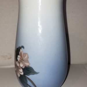 Antique B & G Bing Grondahl Hand Painted Porcelain Flower Vase 8812/210 ...