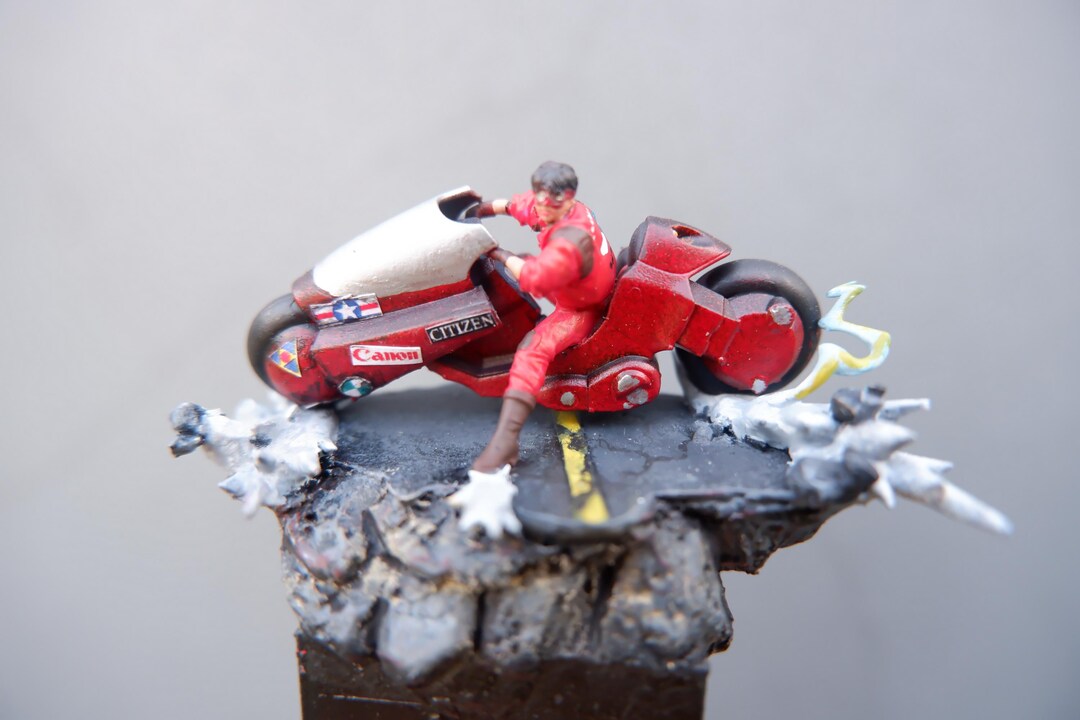 Limited !! - Akira Kaneda Bike Miniature Figure Diorama Glass Dome ...