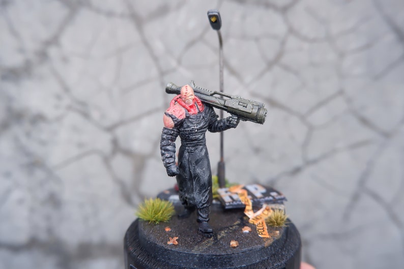 Nemesis Bio Hazard Diorama - Mini Diorama Zombie - T Virus - Movie ...