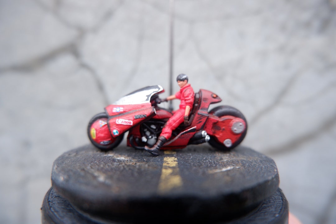 Akira Kaneda Bike Miniature Figure Diorama Glass Dome - Tabletop - Base ...