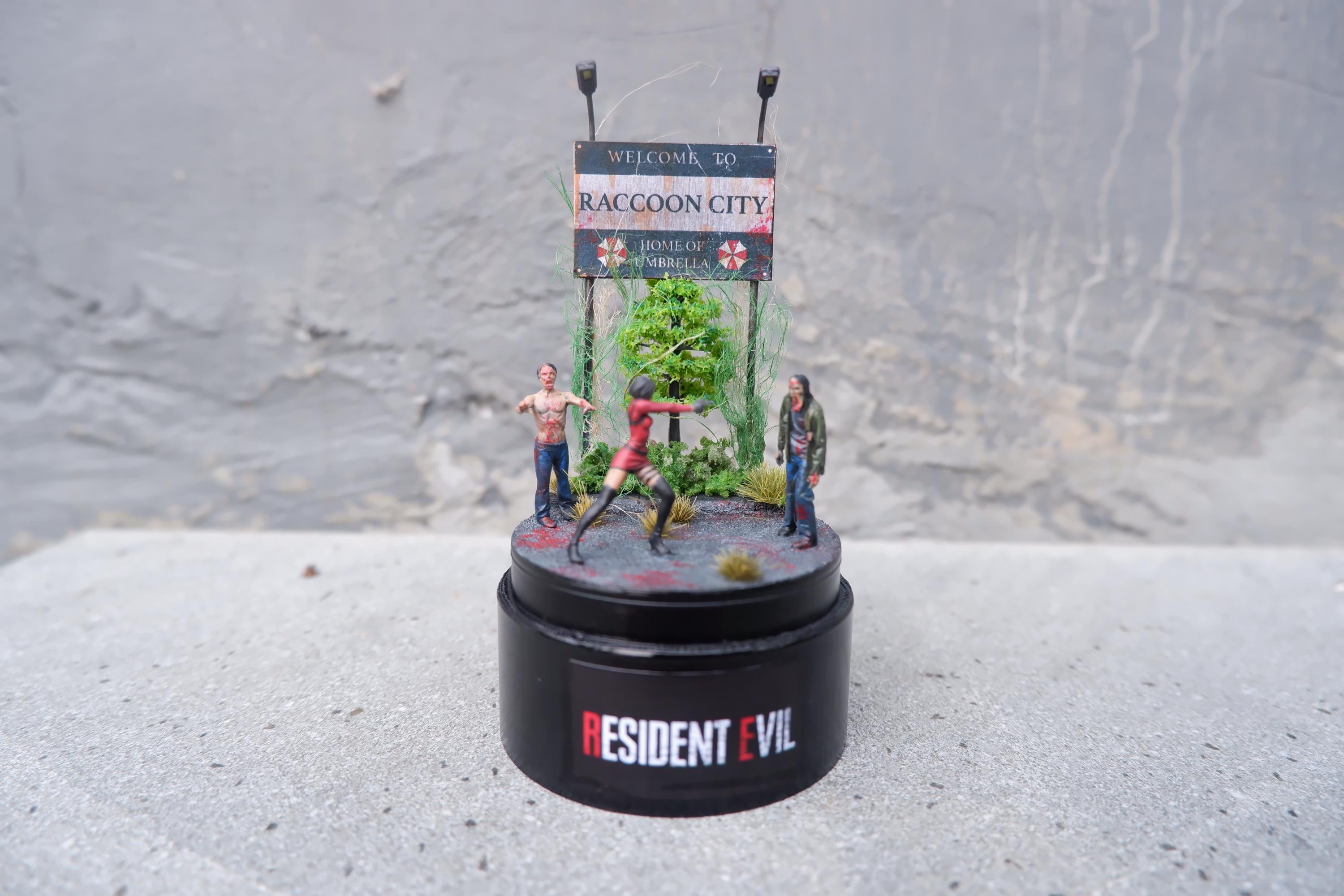 Glass Dome LED - Ada Wong VS Zombie, Raccoon City - Mini Diorama Zombie ...